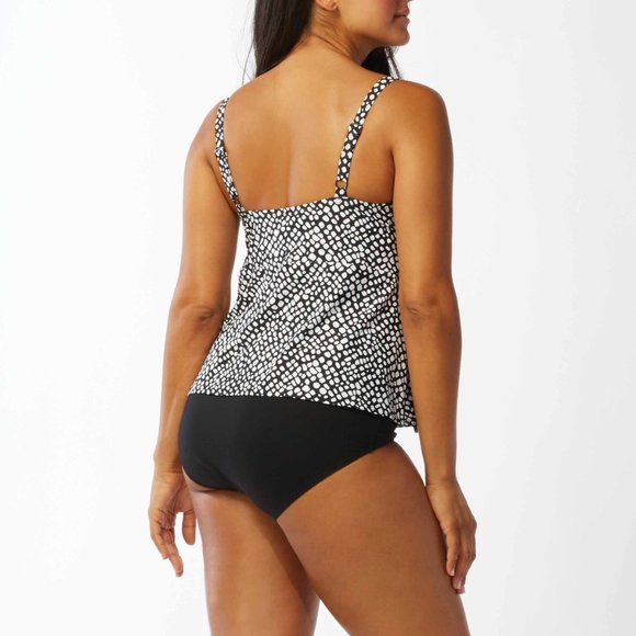 Coco Reef Swim Coco Reef Plus Size Signature Twist Underwire